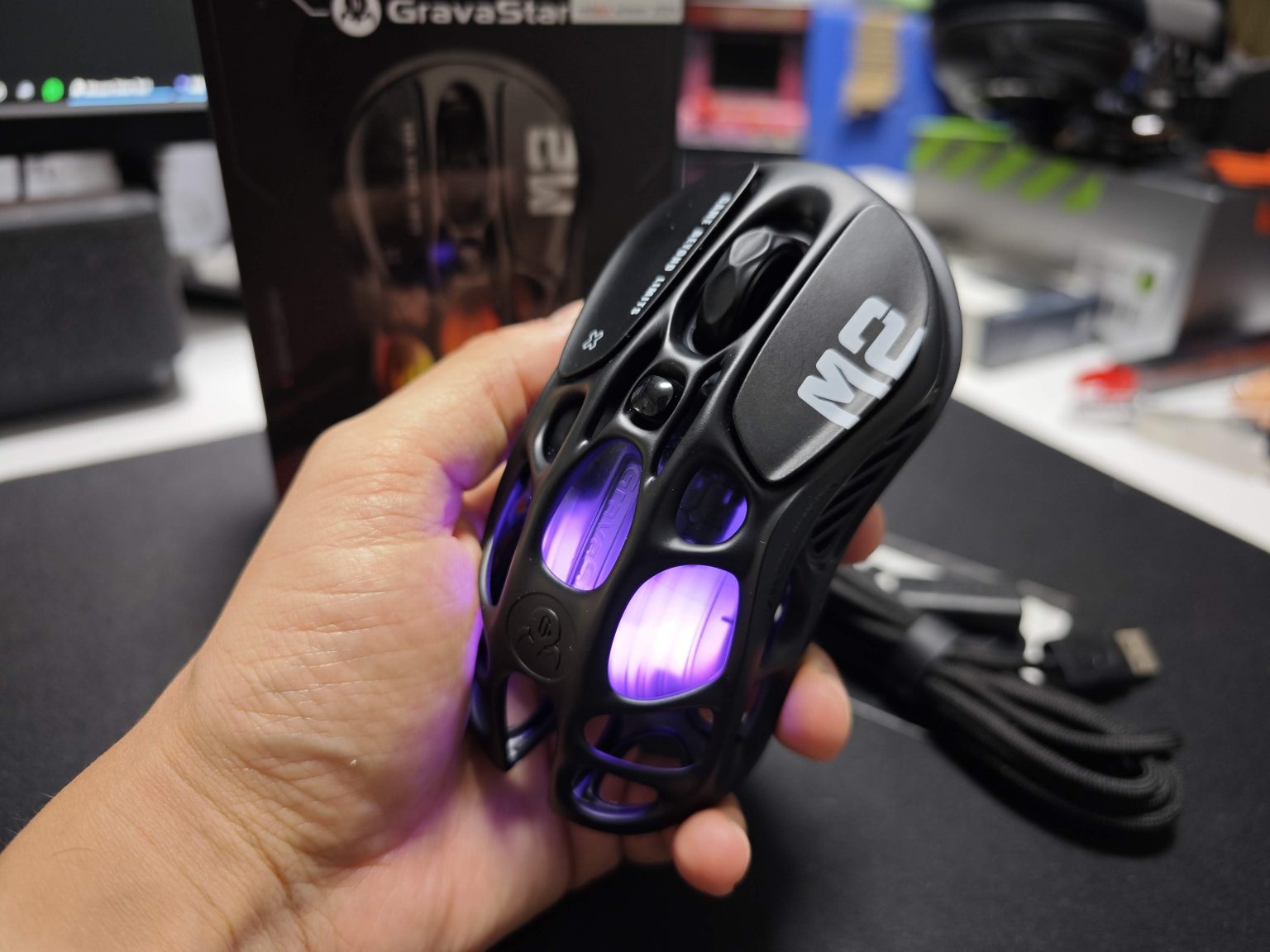 GravaStar Mercury M2 Wireless Gaming Mouse Review: A Futuristic ...